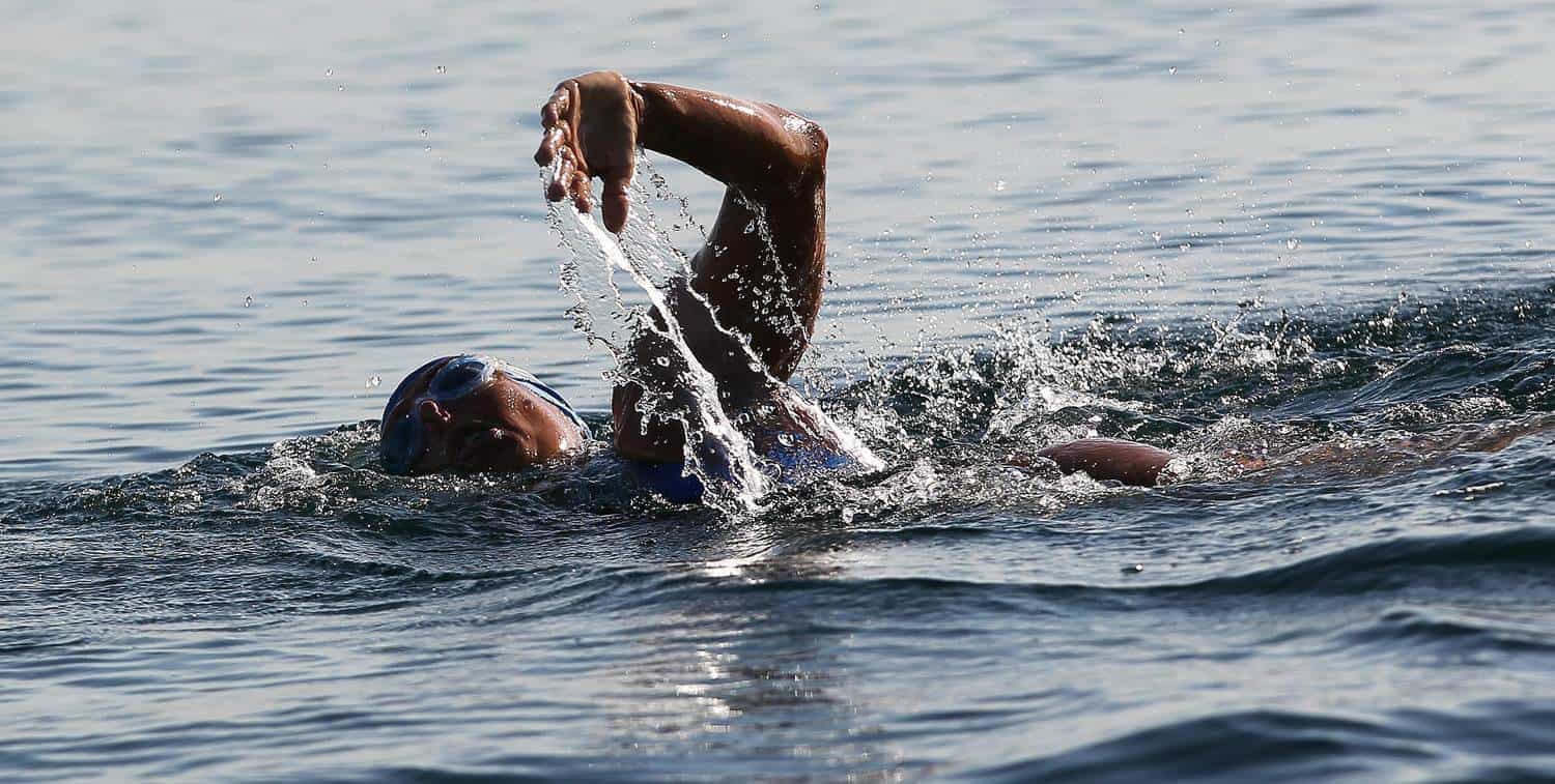 Diana Nyad, la mujer que nadó por 53 horas desde Cuba a Florida - TodoCuba