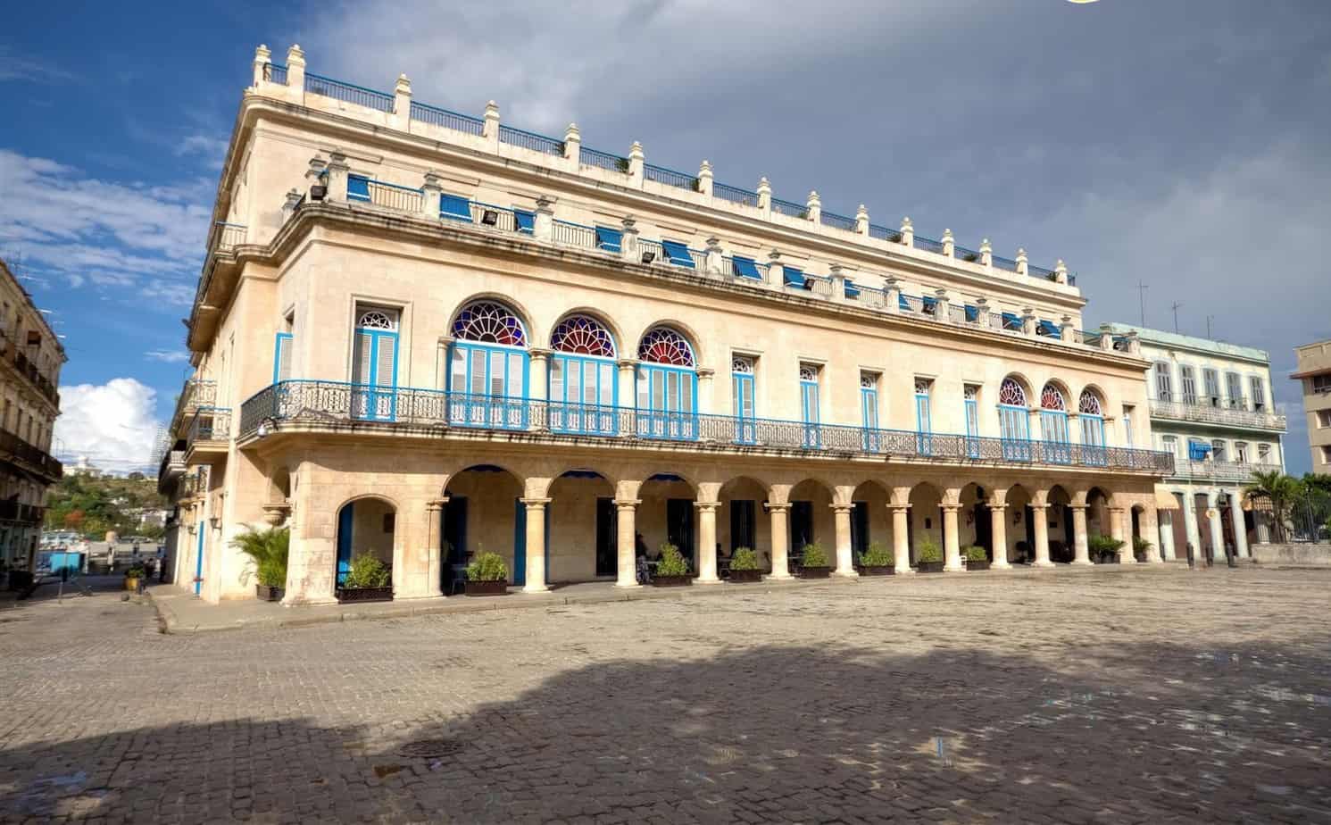 El hotel Santa Isabel de La Habana, de ruina a maravilla resurgió el ...